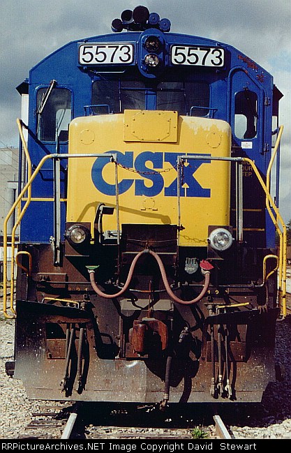 CSX B30-7 5573